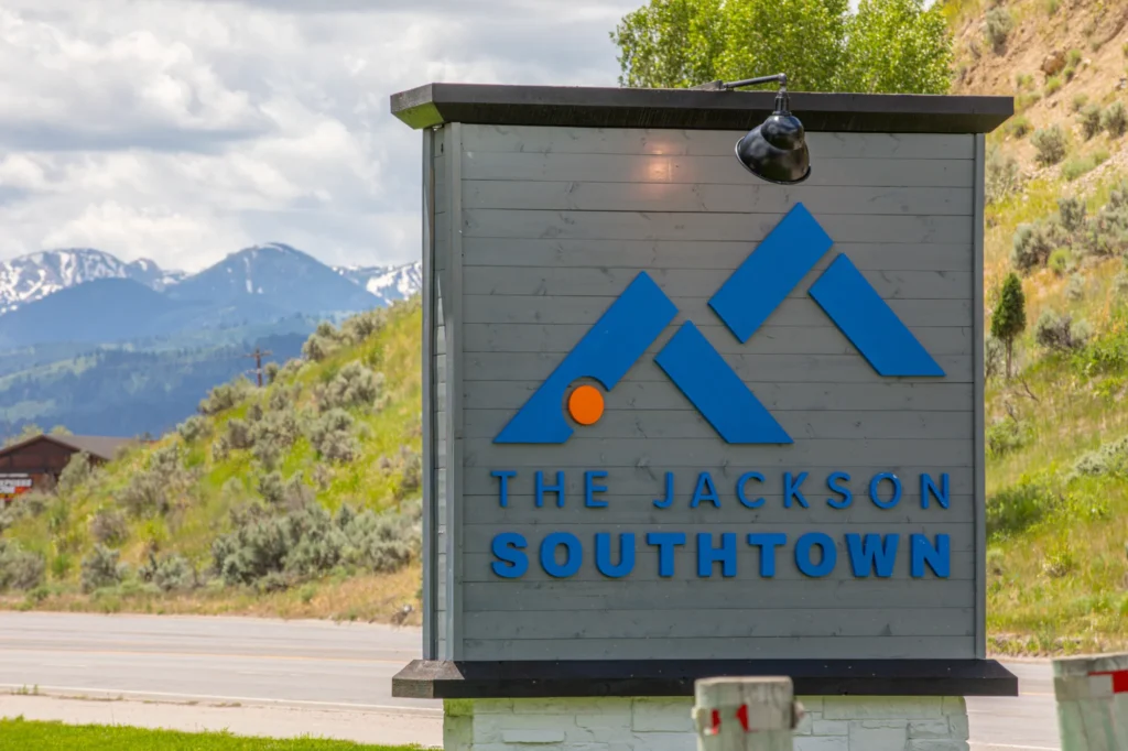 Best Hotel Near Jackson Hole - The Jackson Southtown, WY
